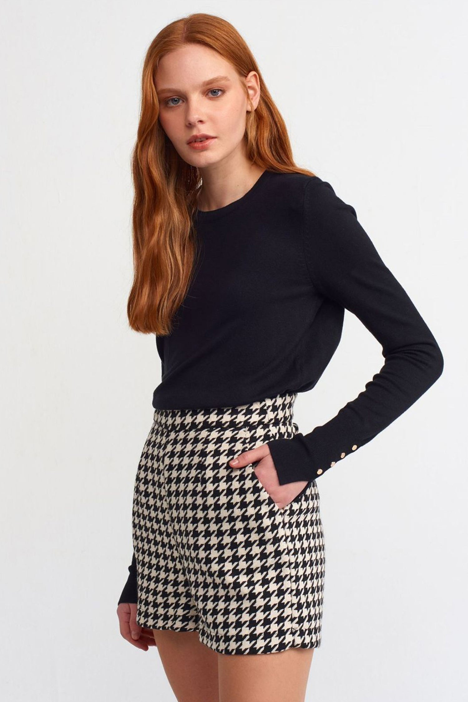 Skirts & Shorts – SiMi